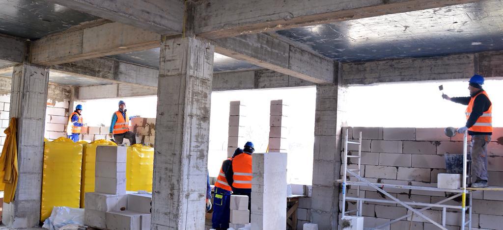 Cladiri rezidentiale vor fi realizate in locul unor constructii ...